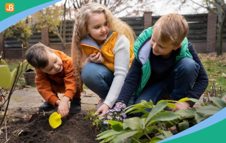 Summer Camp Theme Weeks: How to Plan a Full Season - Jumbula Blog